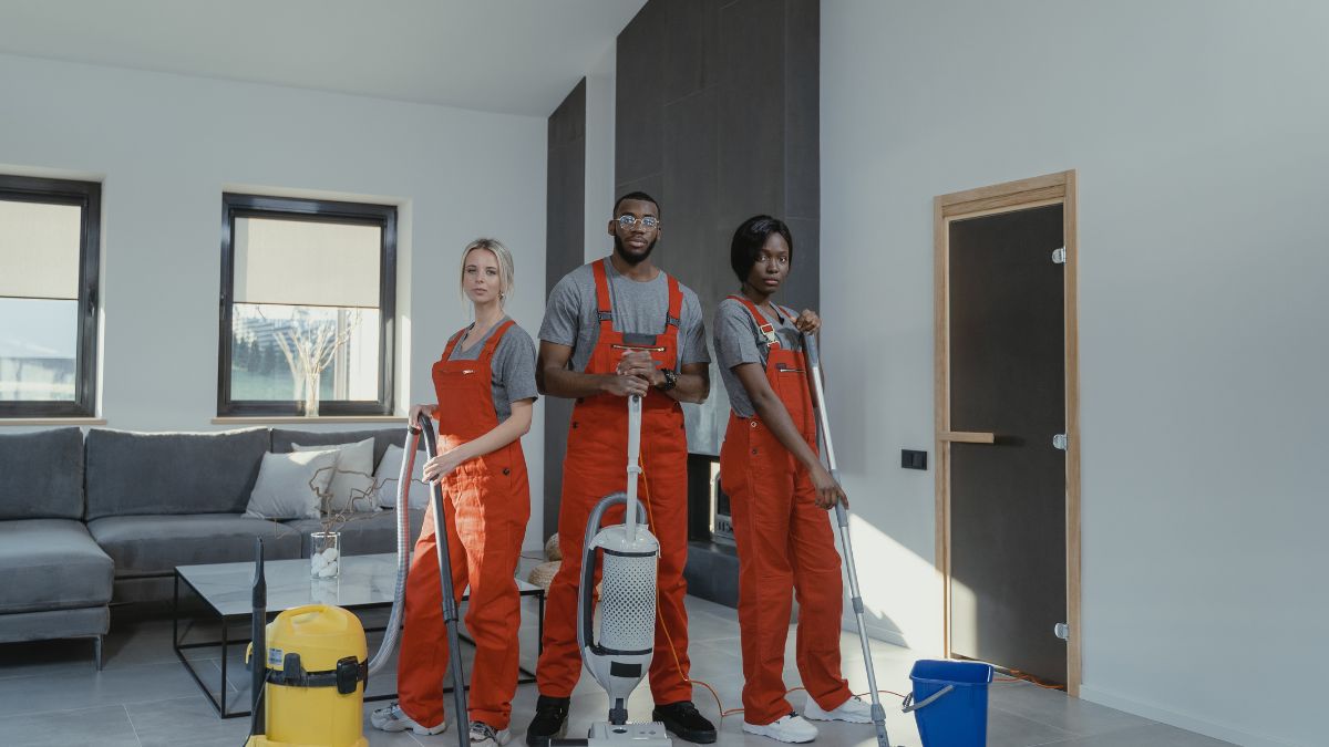 Rec - house cleaner jobs beginners [za] - Roam Roles